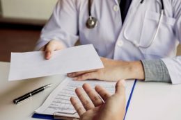 Khám sức khỏe xin việc: Chi phí, địa chỉ khám uy tín, quy trình và những lưu ý quan trọng